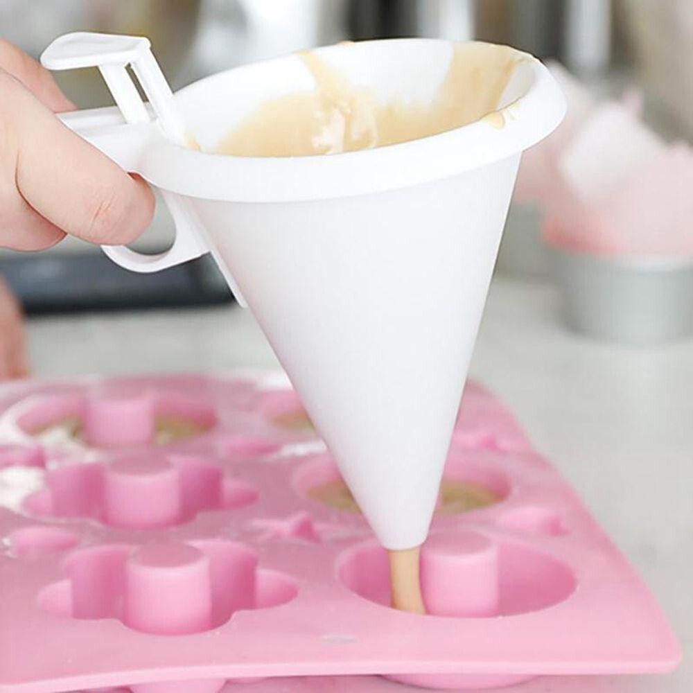 1Pcs Kitchen Convenient Chocolate Candy Icing Funnel Mold White | eBay