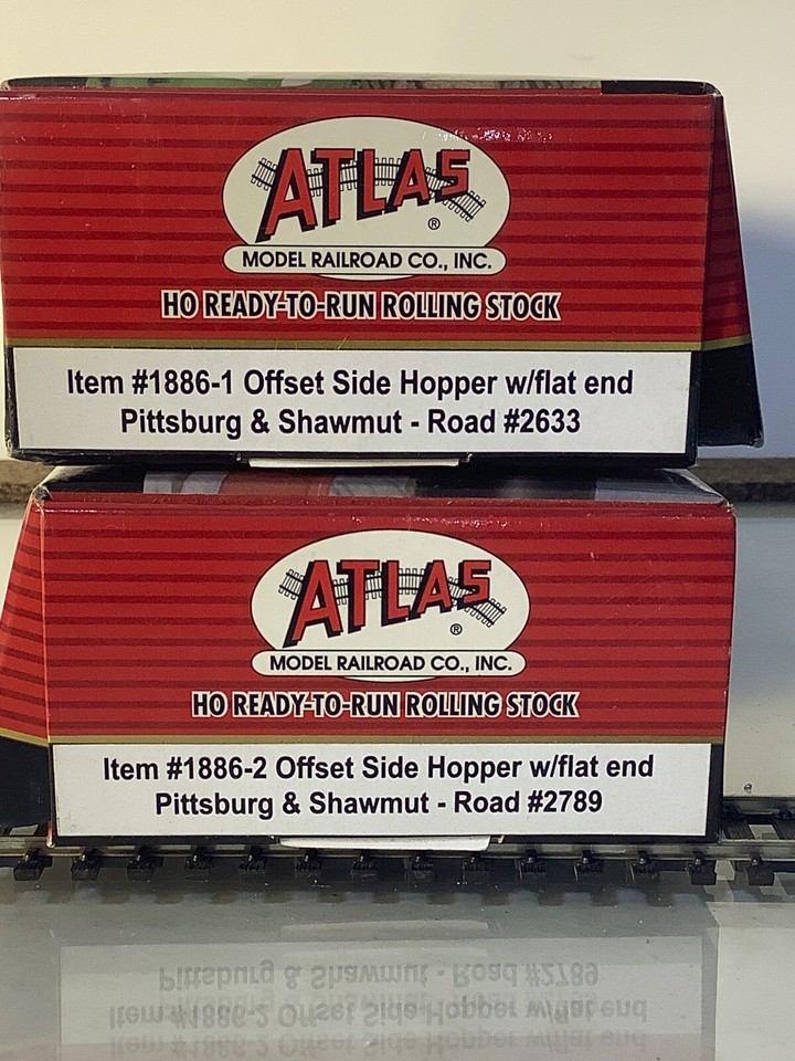 Atlas #1886-1&2 lot HO Scale Pittsburg & Shawmut Offset Side Hopper w ...