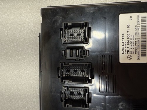 Mercedes 06-10 R350 ML350 GL450 Rear SAM Module Control Signal ...