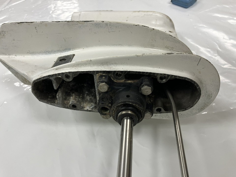 1996 Johnson Outboard Lower Unit High Thrust Long Shaft J10FRELEDR | eBay