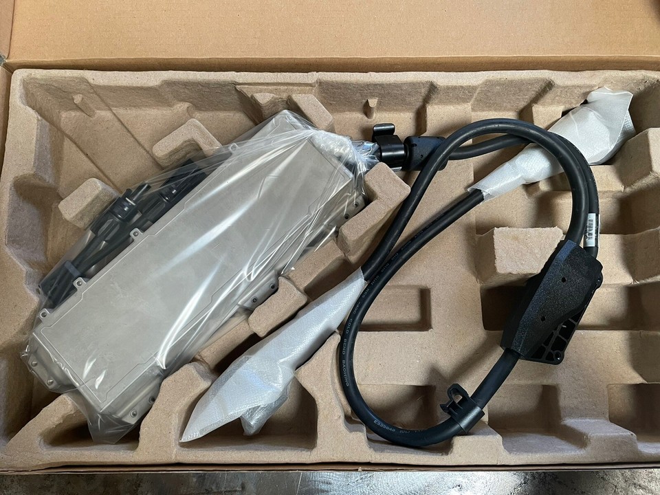 Solarbridge/Sunpower Pantheon II Solar Micro Inverter Brand New In Box ...