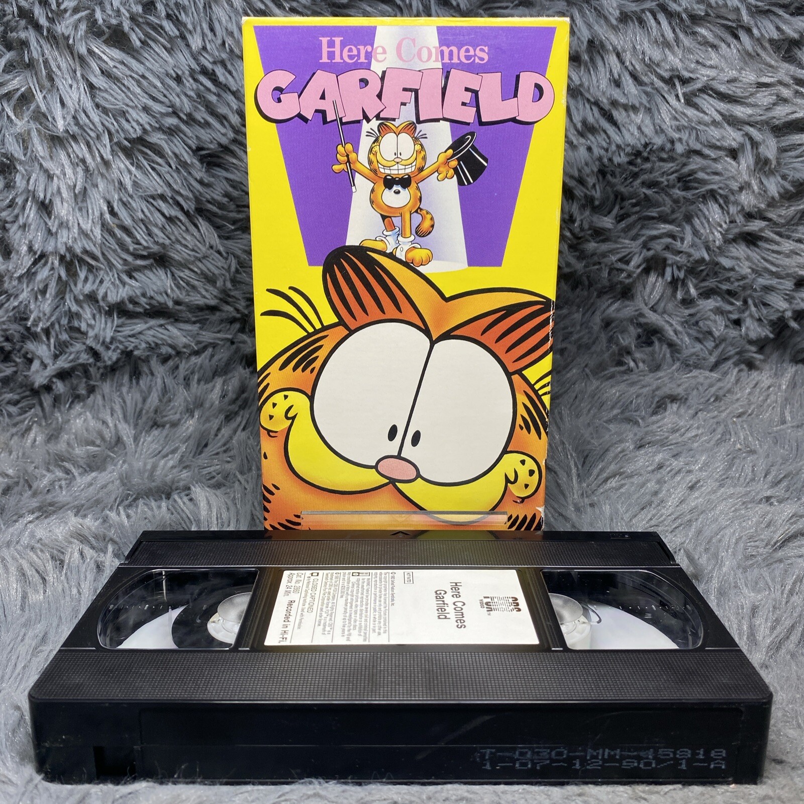 Here Comes Garfield VHS Tape 1990 CBS FOX Video Odie Jon Animated Kids ...