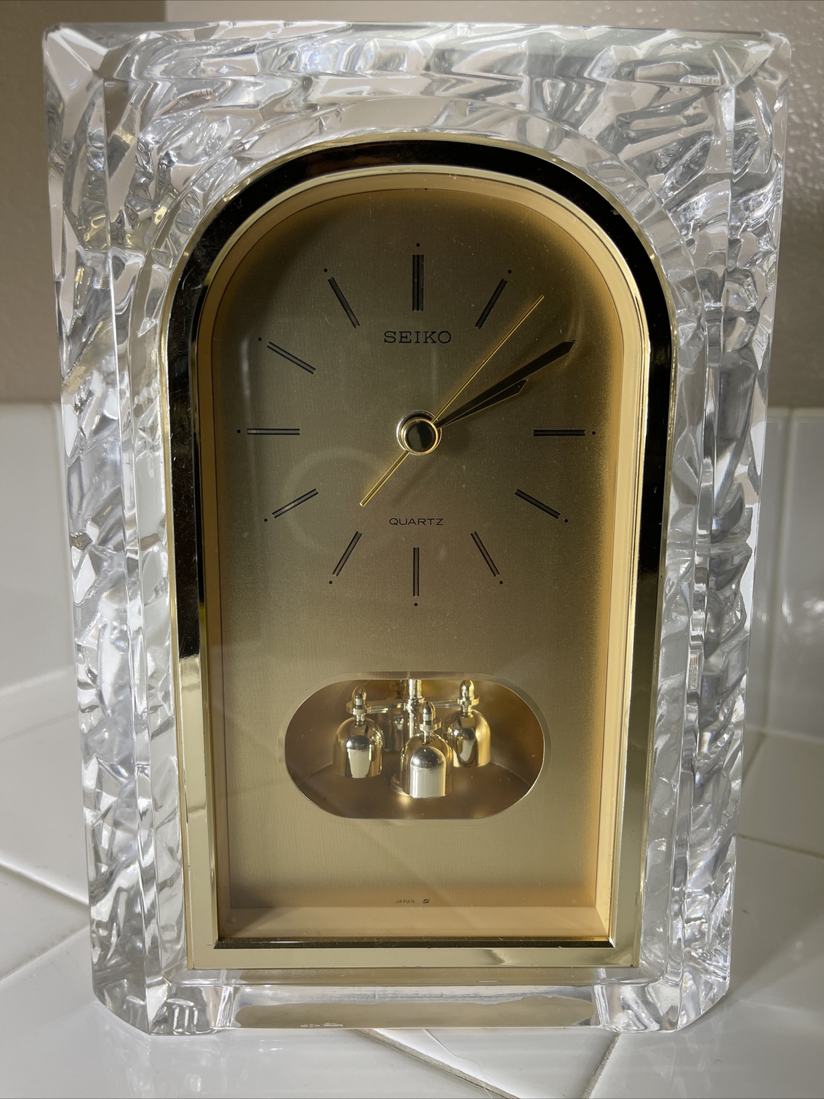 Seiko Quartz Table Clock