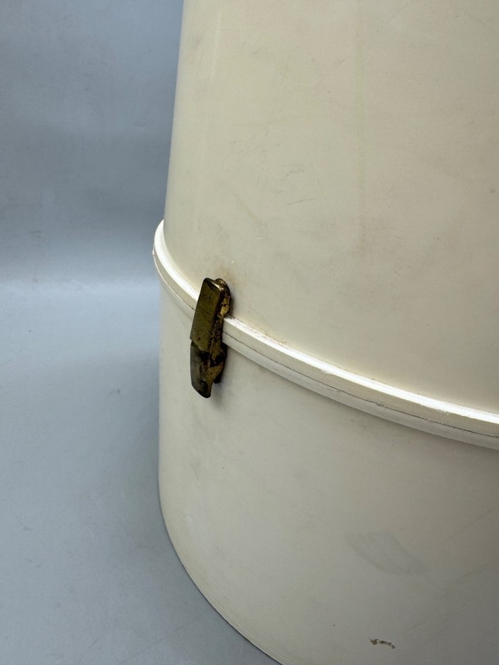 Vintage White plastic Double-Layer Storage travel hat wig box Container ...