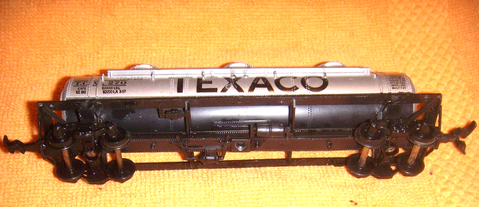 Athearn Trains Ho Scale Model Train TEXACO 3 Dome Tanker Tank Car TCX ...