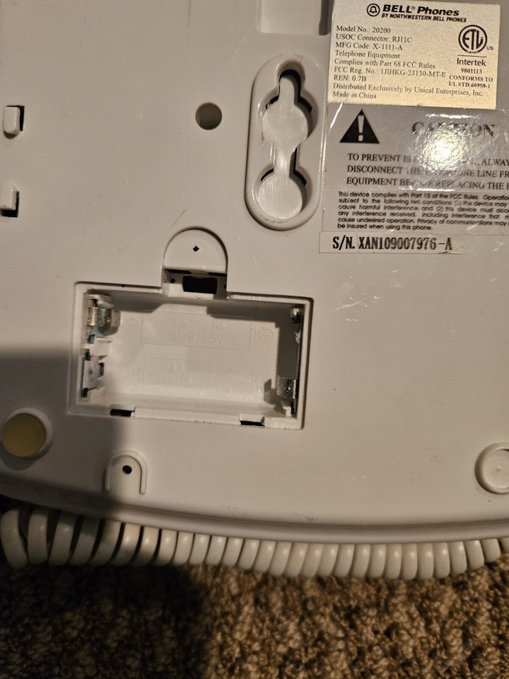 Bell Phones 20200 Big Button Corded White Speaker Phone Telephone ...