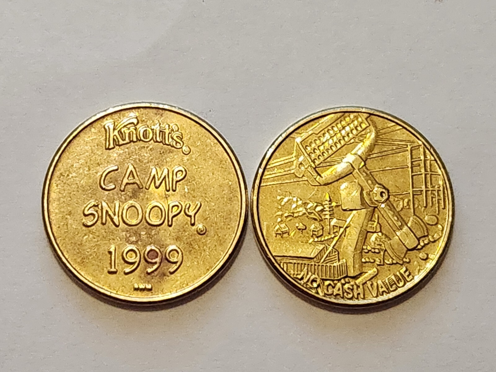 Camp Snoopy Token - Knott's Berry Farm 1999 | eBay