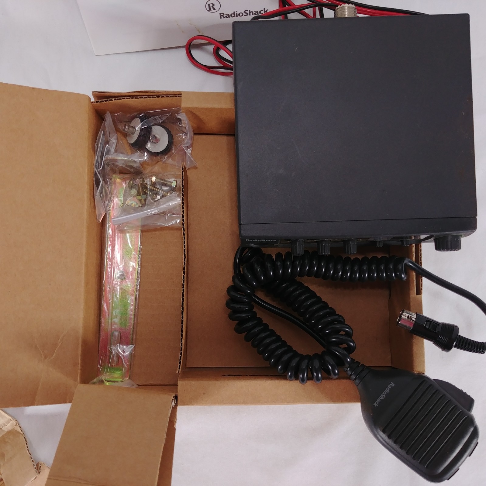 Radio Shack 40 Channel Mobile CB Radio 21-1704 TRC-504 Tested | eBay
