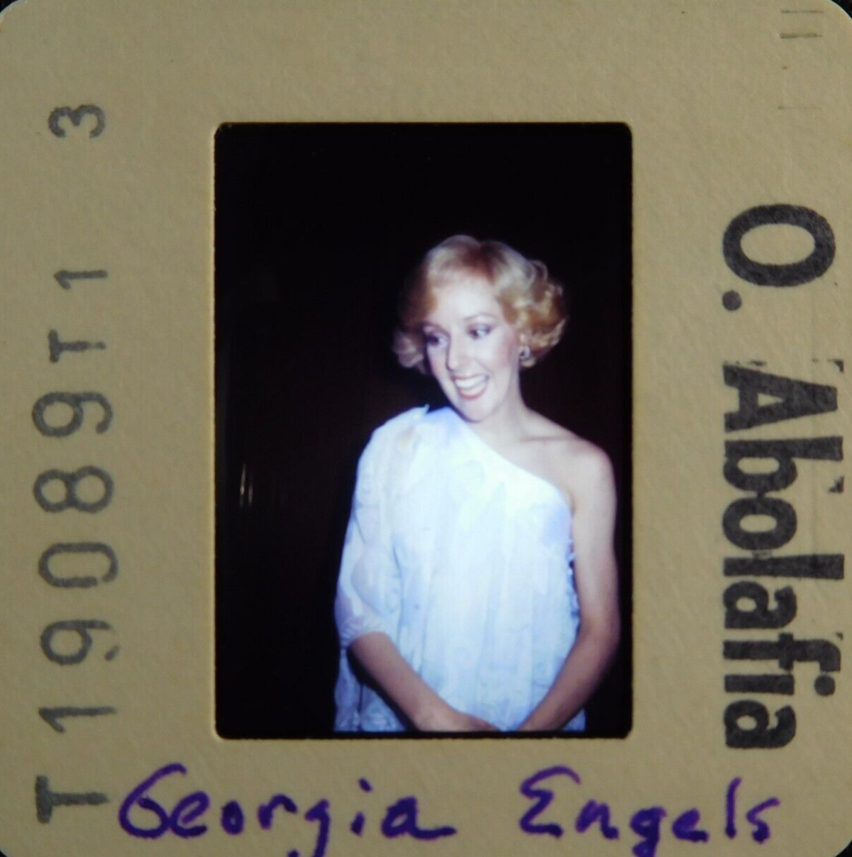OA7-189 1980s Beautiful Actress Georgia Engel Oscar Abolafia 35mm COLOR ...