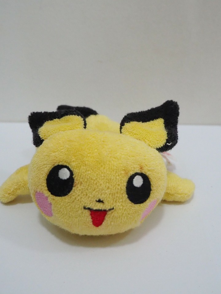 Pichu 240501 Pokemon Tomy Kuta Kuta Beanie Laying Plush Japan Stuffed ...