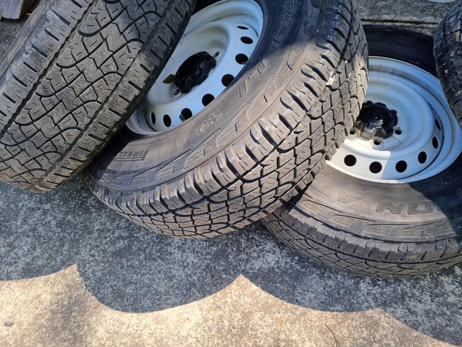 Ford Ranger 16" PX2 Steel rims/wheels - White with Pirelli Scorpion ...