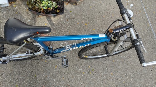 Pro Flex 755 Mountain Bike 1990's 21-speed Polymer Full Suspension ...