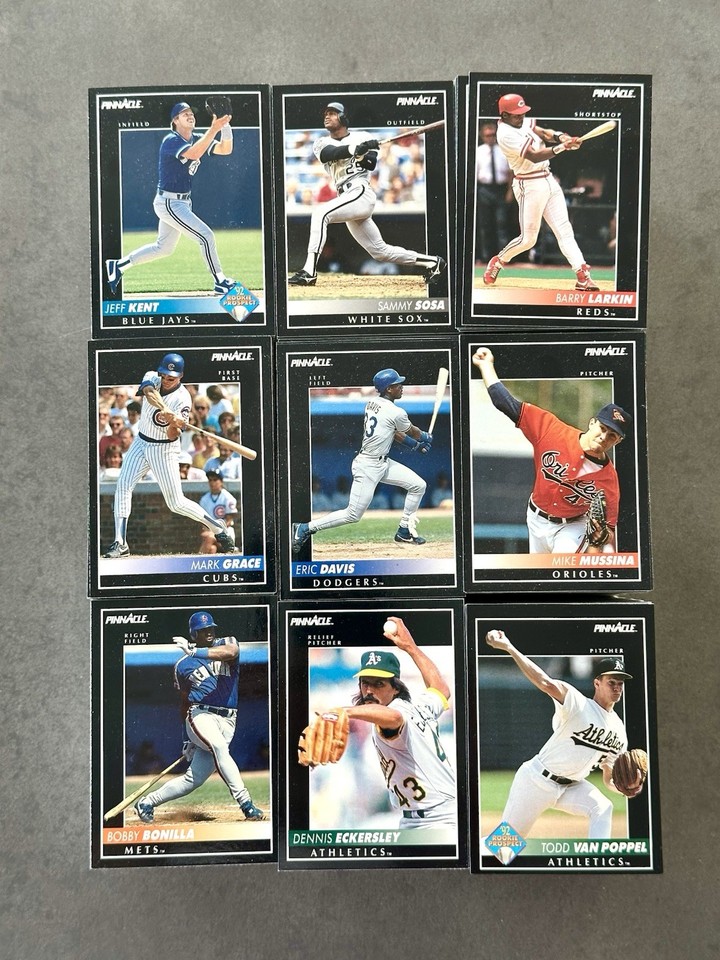 Lot of (1,880) 1992 Pinnacle Baseball Cards + Stars, Hall of Famers ...