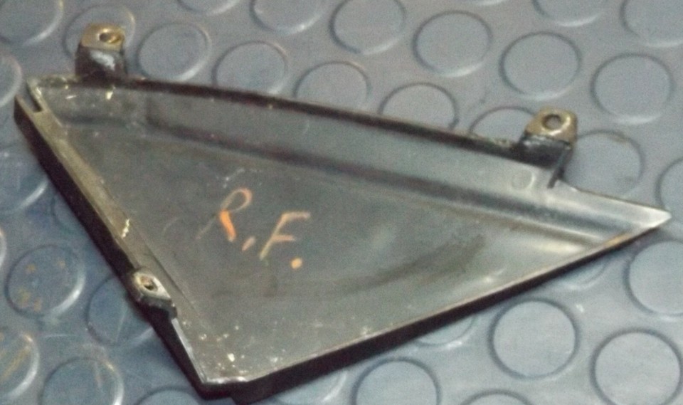 84 85 86 87 88 PONTIAC FIERO GT WINDSHIELD FRAME FILLER TRIM 20694740 R ...