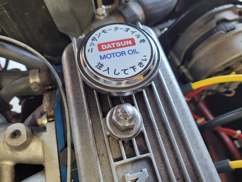 Used Oil Cap Suit Roadster R16 U20 Engines for DATSUN NISSAN | eBay