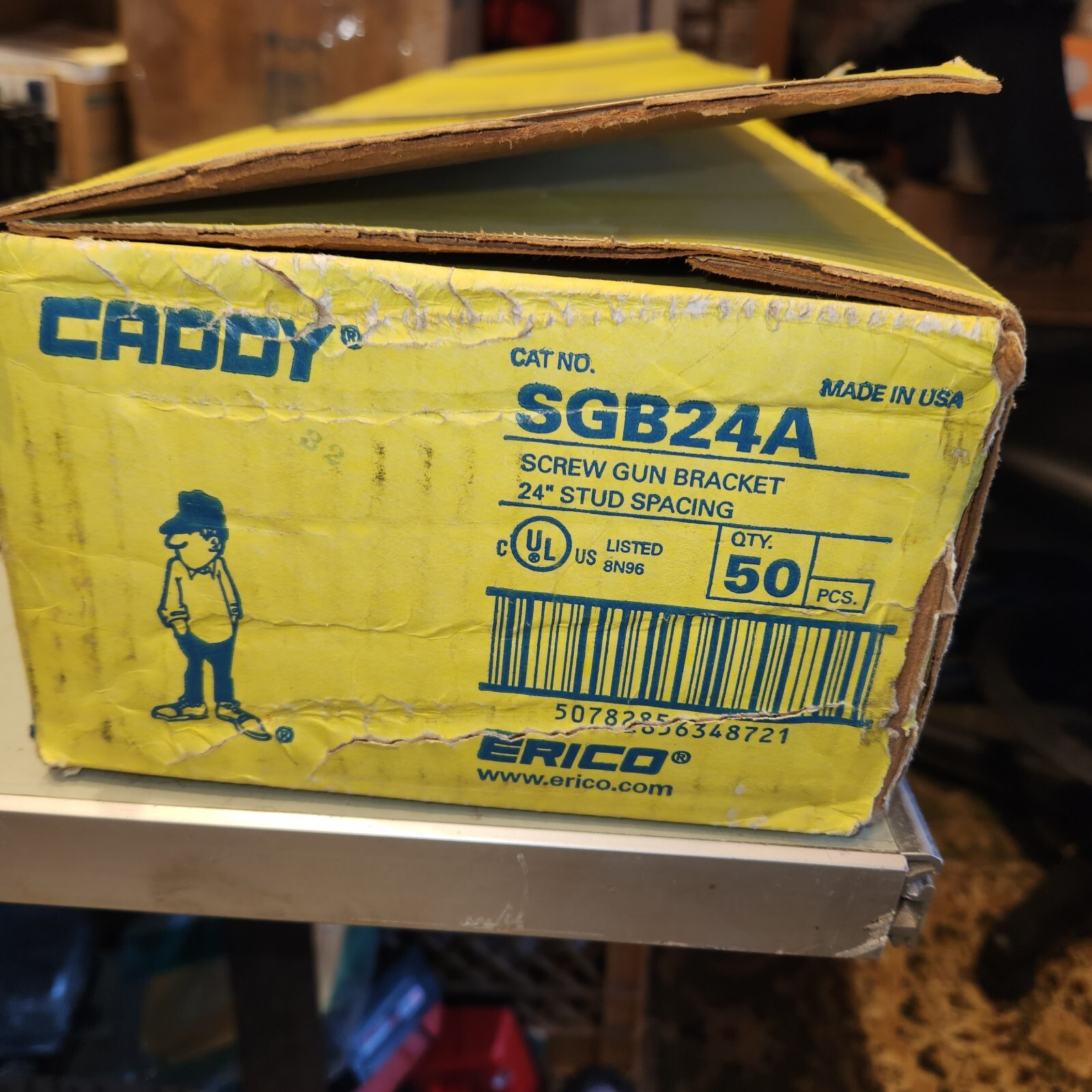 BOX OF 50 NEW NIB ERICO CADDY SGB24A SCREW GUN BRACKET 24" STUD SPACING ...