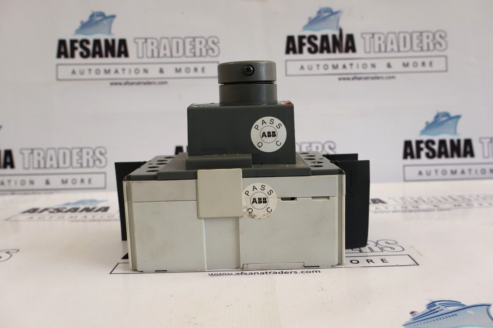ABB Tmax XT3N 250 XT3N250 Circuit Breaker 200A | eBay