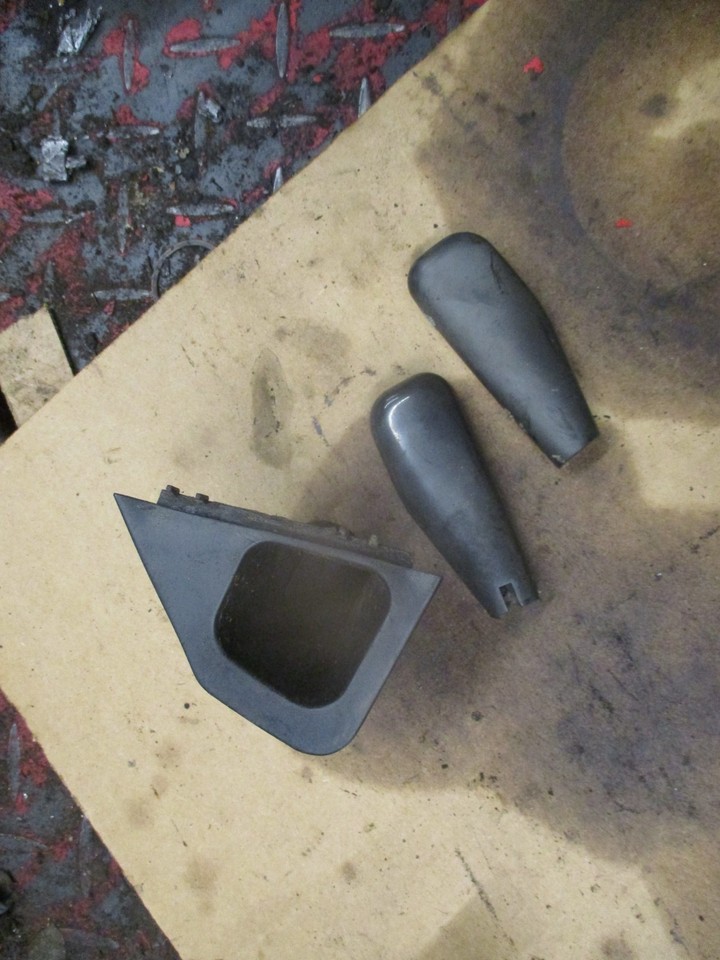 JOHN DEERE 425 445 455 HYDRAULIC LIFT LEVER KNOBS COVER & BOOT M136759 ...