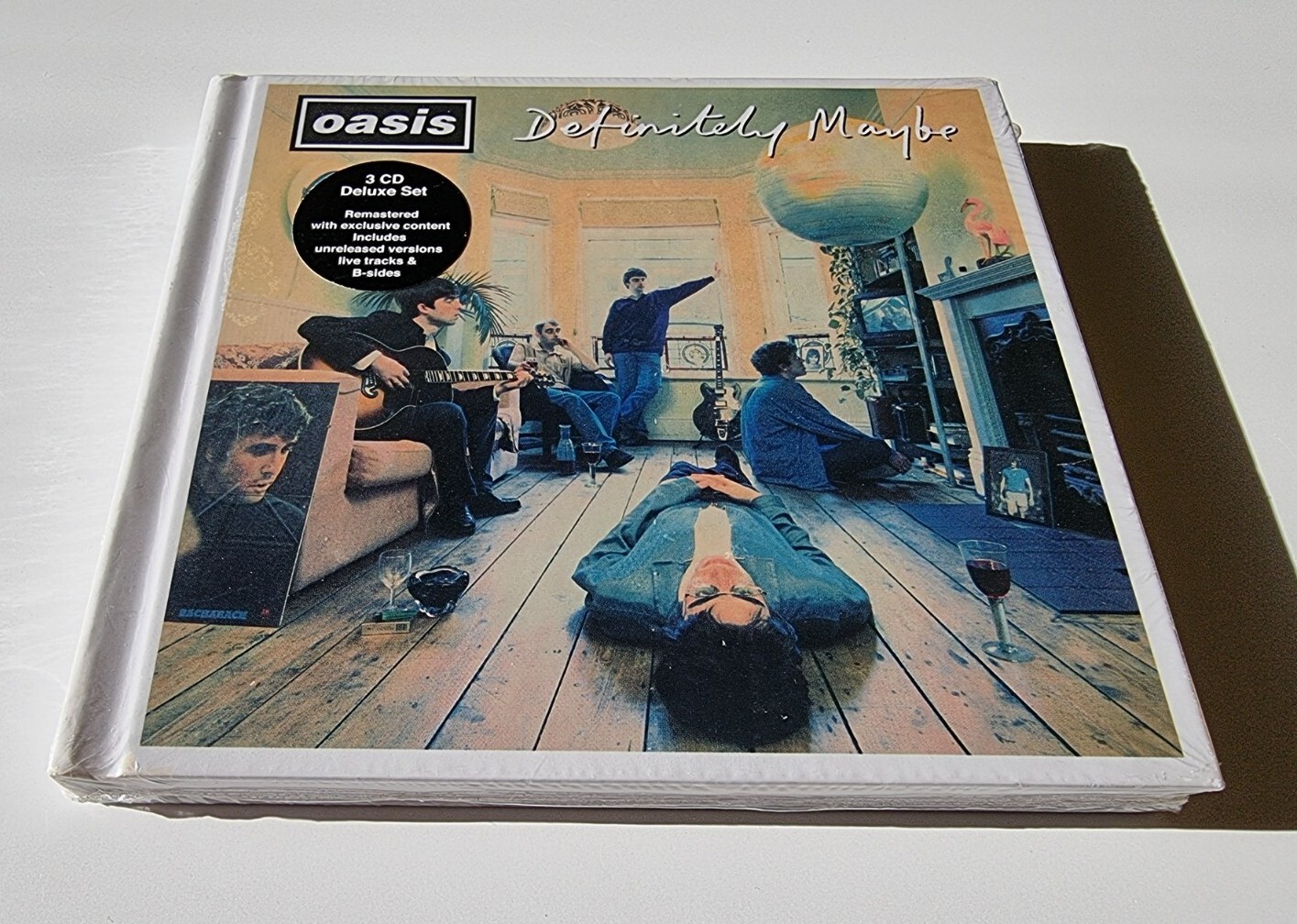 Definitely Maybe [Remastered] [Deluxe Edition] [With Book] by Oasis (CD ...