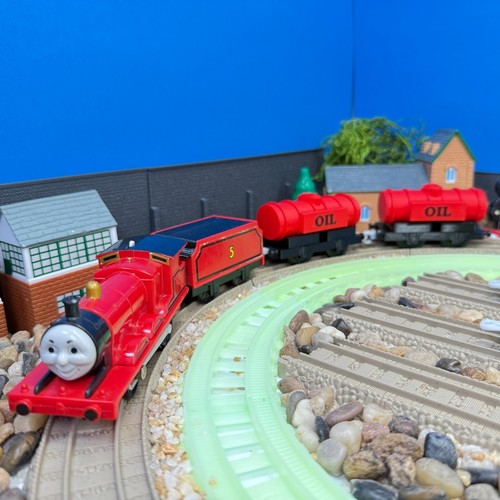 Thomas & Friends TrackMaster James Train Engine Motorized + Custom ...