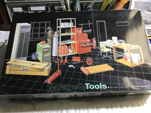 Fujimi GT2-1000 Garage Tools model kit 1/24 SEALED INSIDE | eBay