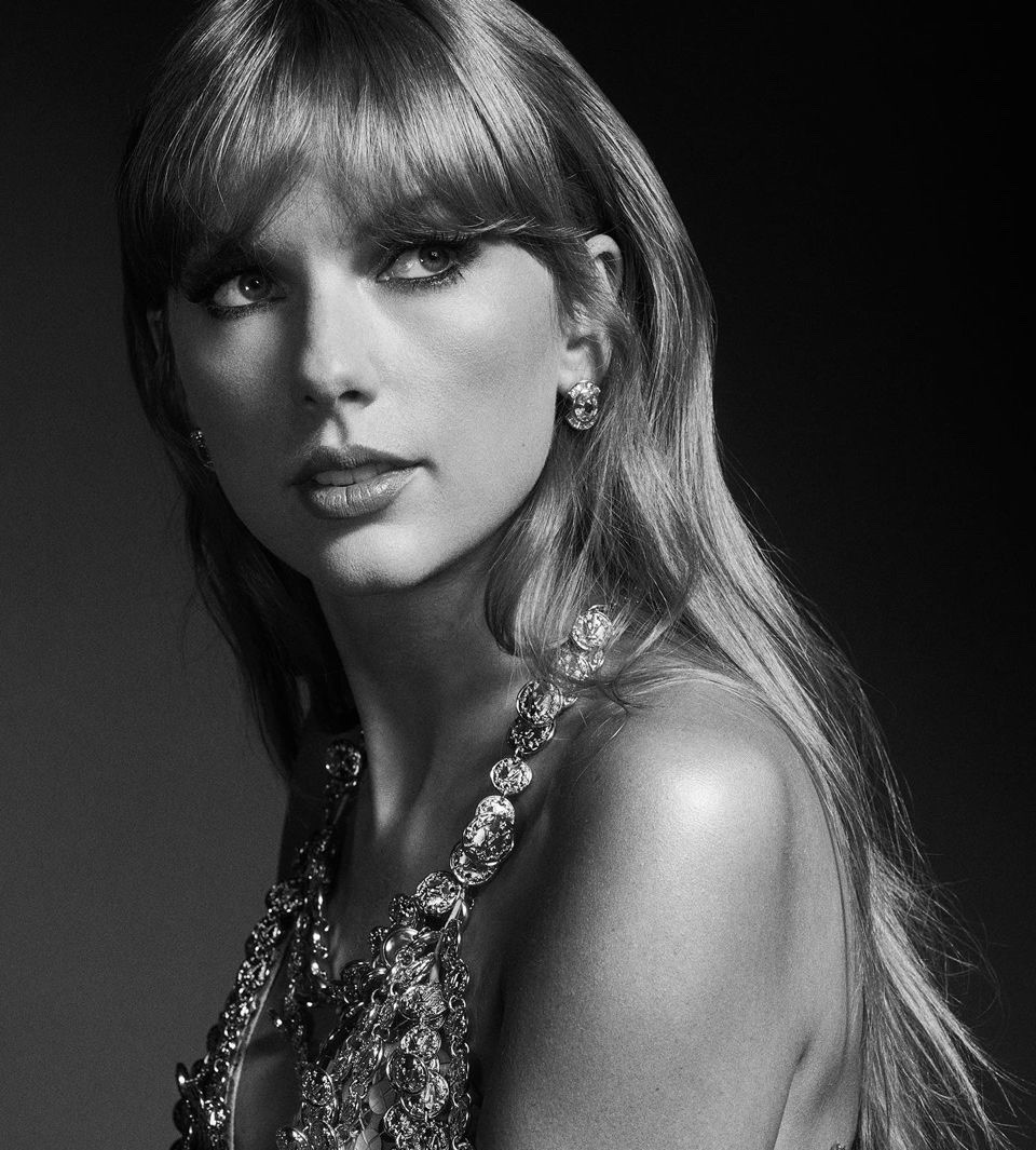 TAYLOR SWIFT COLLECTABLE PHOTOGRAPHS 8.5x11 Luster Reprint | eBay