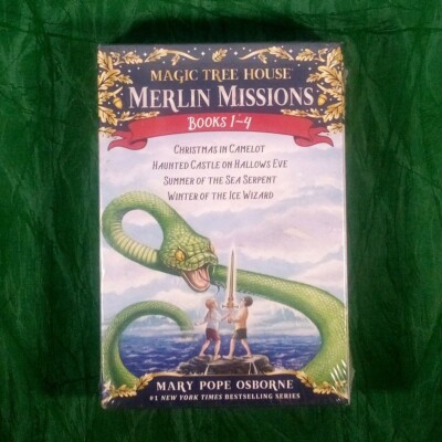 Book Set (4 SC) - Magic Tree House Merlin Missions Books 1-4 - Osborne ...