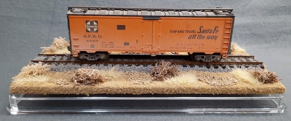 HO SCALE 9" SINGLE TRACK DISPLAY CASE - "DESERT SCENE"- ANY HO TRAINS ...