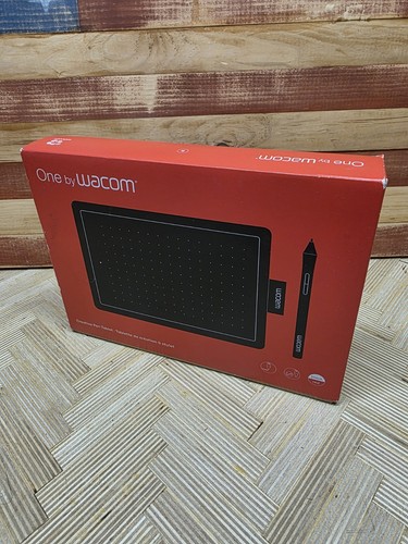 One by Wacom Creative Pen Drawing Tablet In Red And Black CTL-472/K1-AX ...