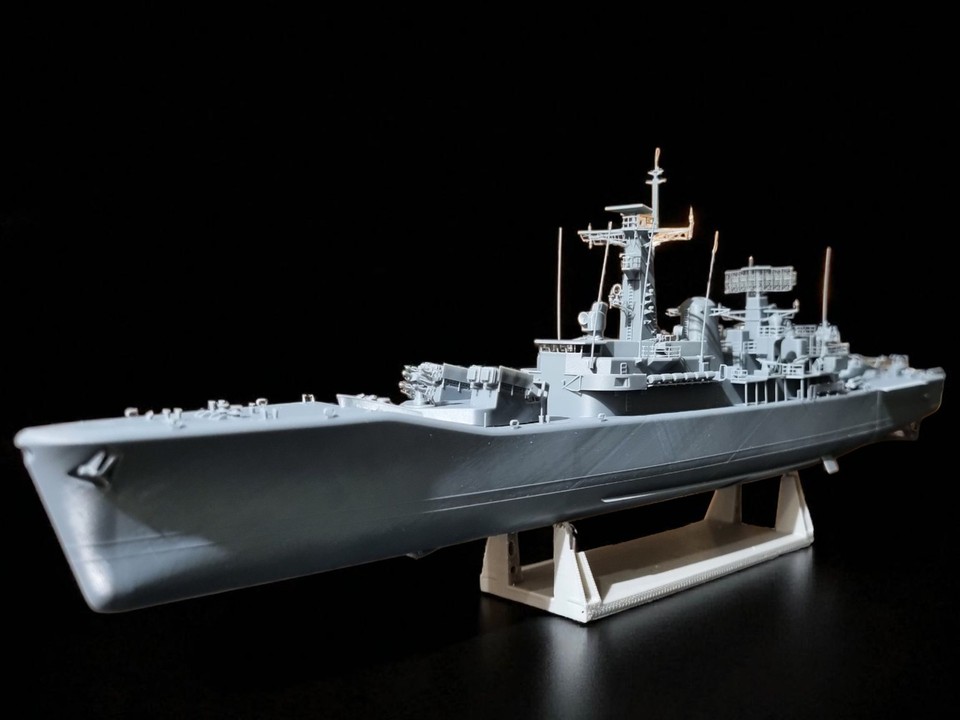 Resin Kit, Frigate HMS DANAE, Leander Class , escala 1/350 | eBay