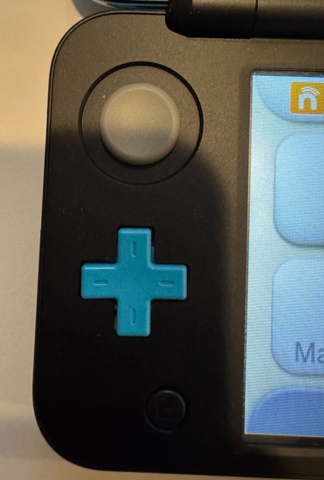 New Nintendo 2DS XL Black/Blue w/Charger + Mario & Luigi: Bowser's ...
