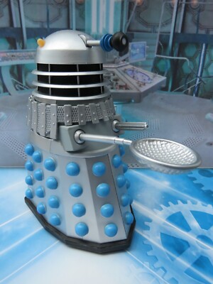 DOCTOR WHO FIGURE *DALEK with BABY MUTANT CARRYING DEVICE* POWER OF THE ...