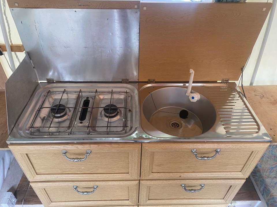 Dandy delta 4 birth folding camper. Waterproof fabric can be put away ...