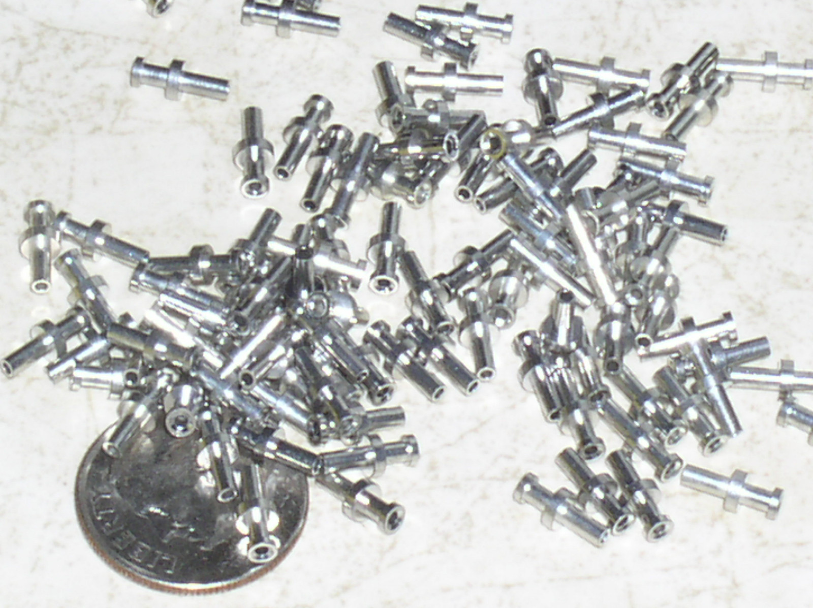 100 MILL-MAX 2506-4-00-50-00-00-07-0 SOLDER SWAGE TURRET TERMINAL .156 ...