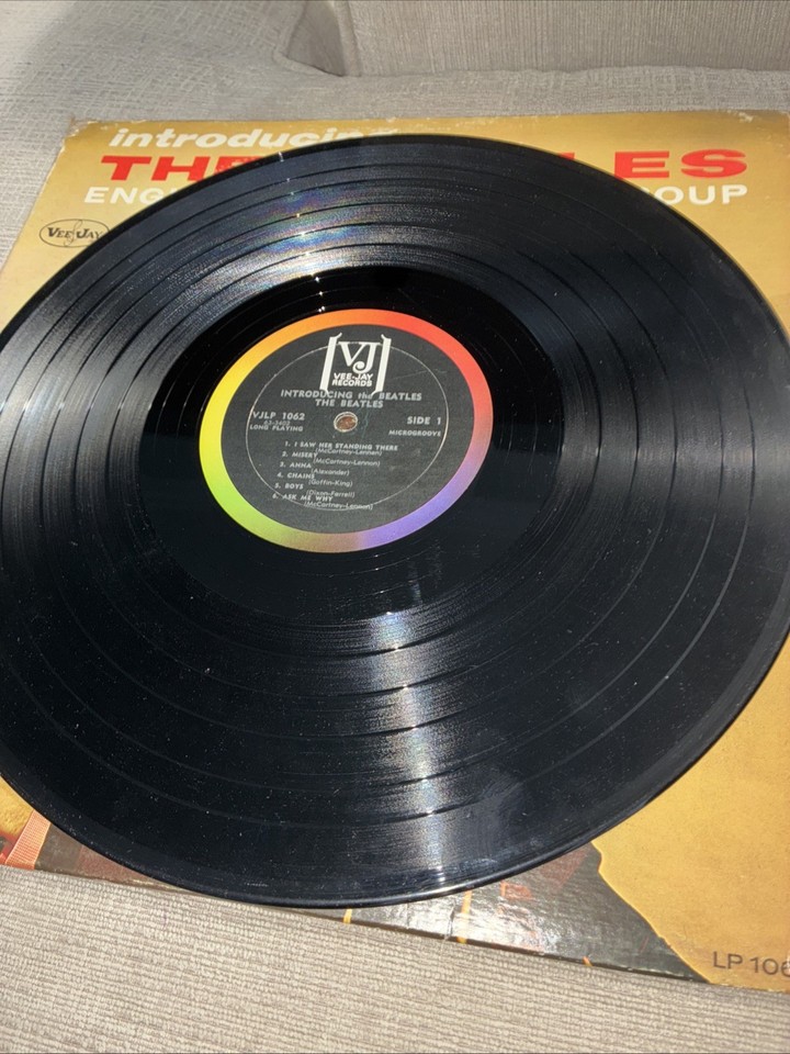 Introducing The Beatles – Vee Jay VJLP 1062 –63-3402 etched in deep wax ...