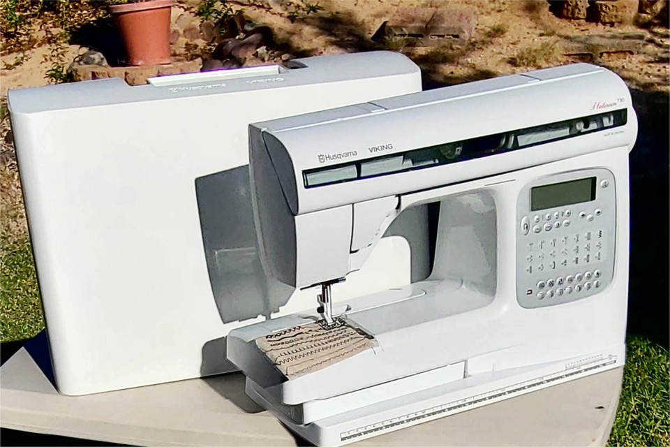 GOOD WORKING SEWING MACHINE HUSQVARNA VIKING PLATINUM 730 | eBay