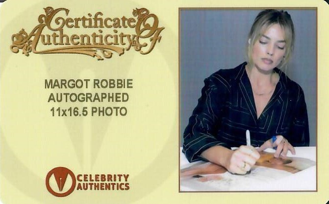 Margot Robbie Original Autographed 11x16.5 Signed Glamour photo CoA FSD ...
