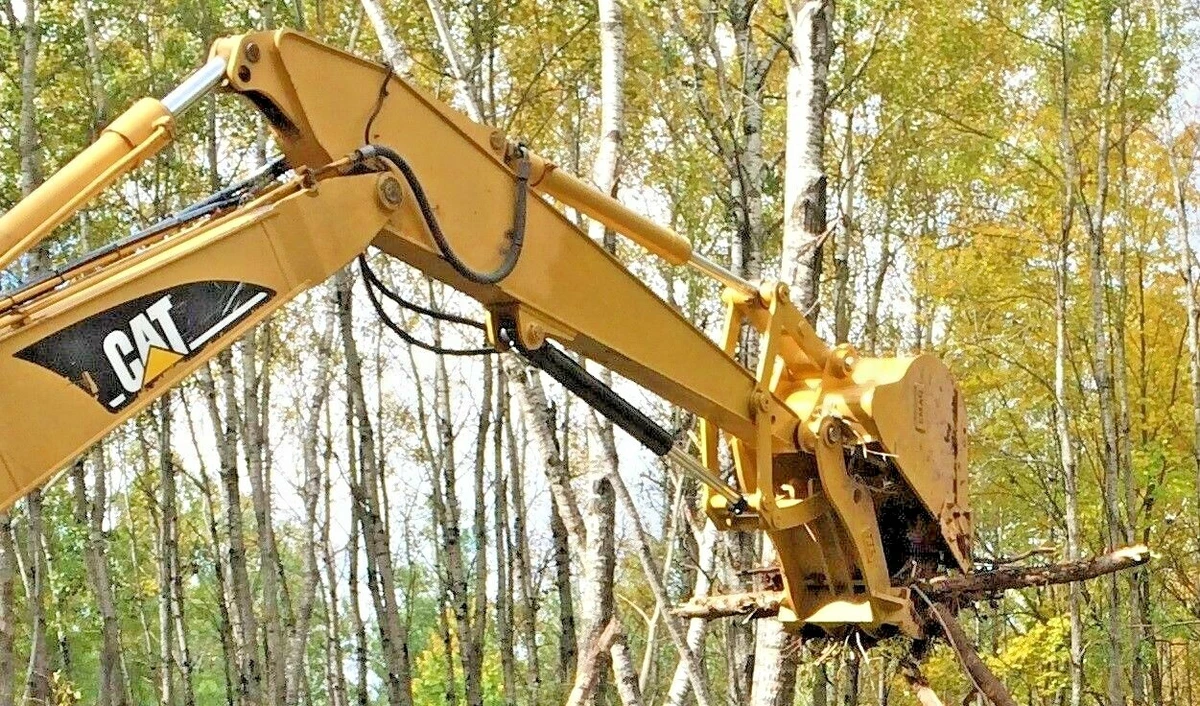 Cat Backhoe Thumb Attachment