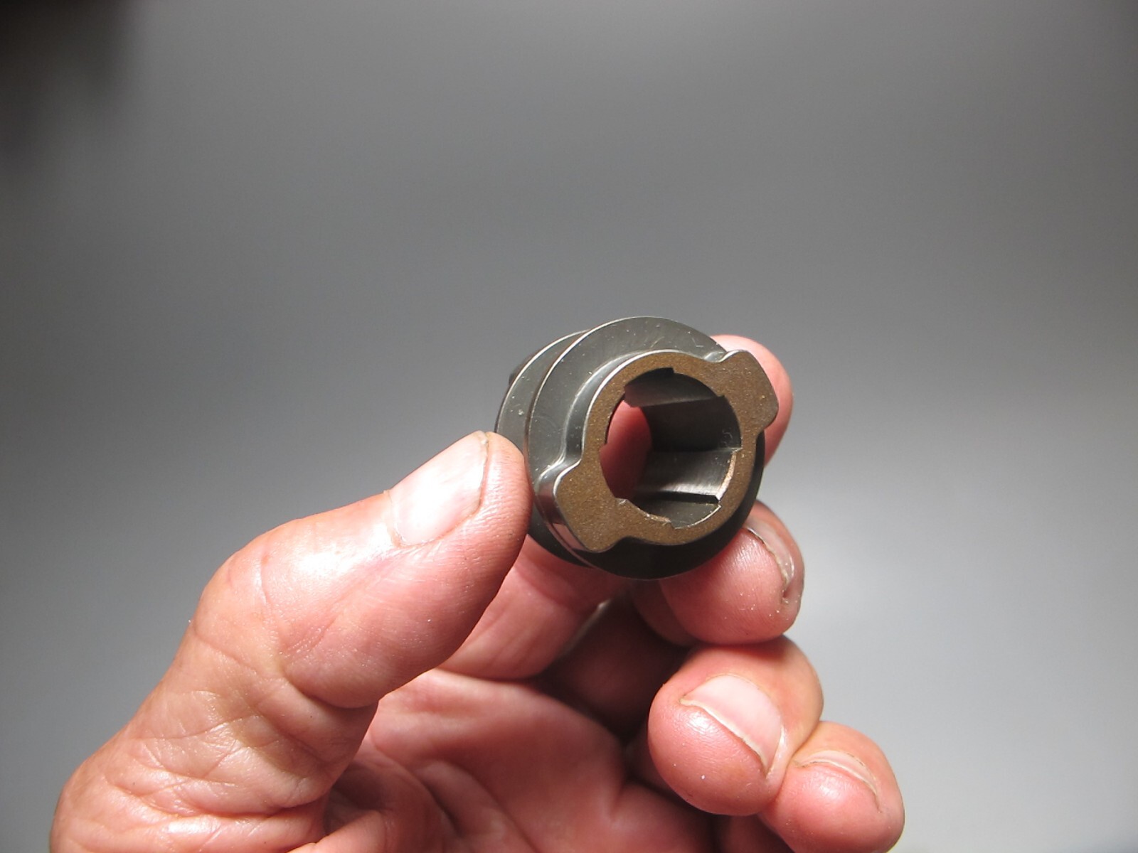 Evinrude Johnson 5.5 & 7.5 HP Clutch Dog Shifter 376078 0376078 0333518 ...