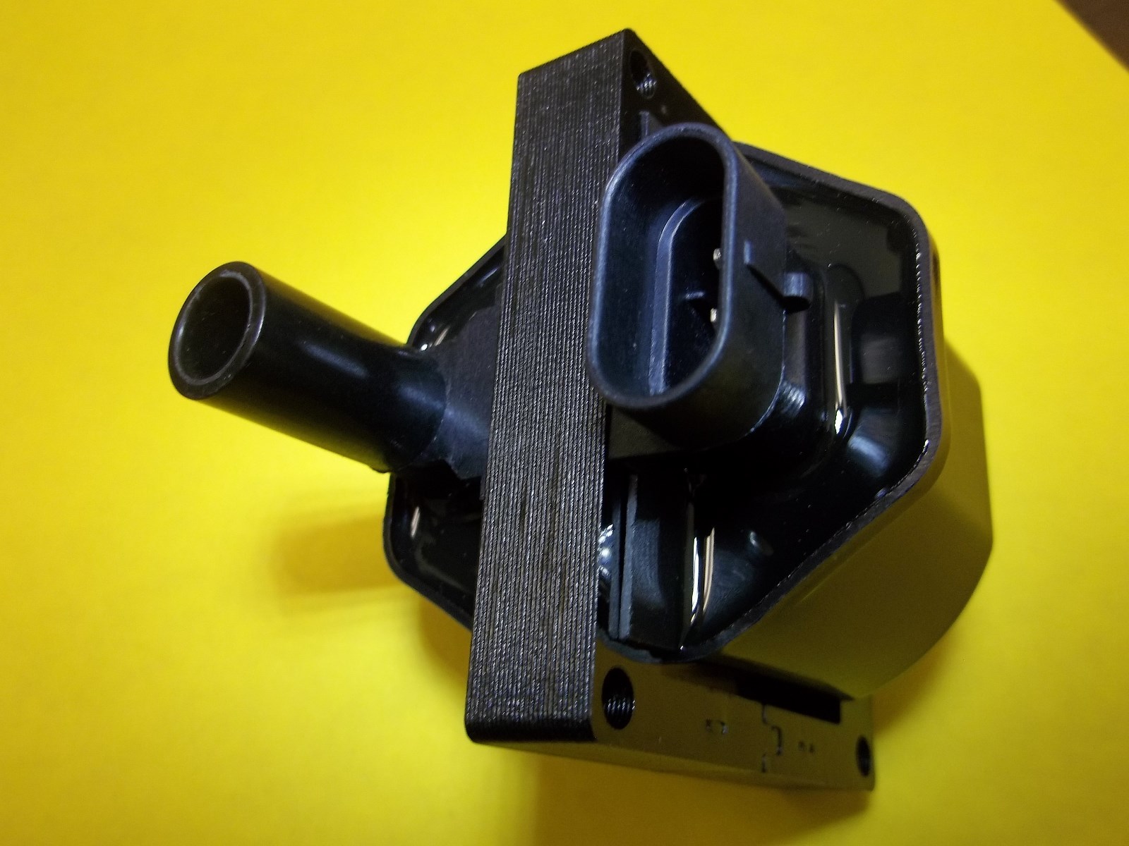 VOLVO PENTA IGNITION COIL 3861985 3862167 3883158-MERCRUISER 392 ...