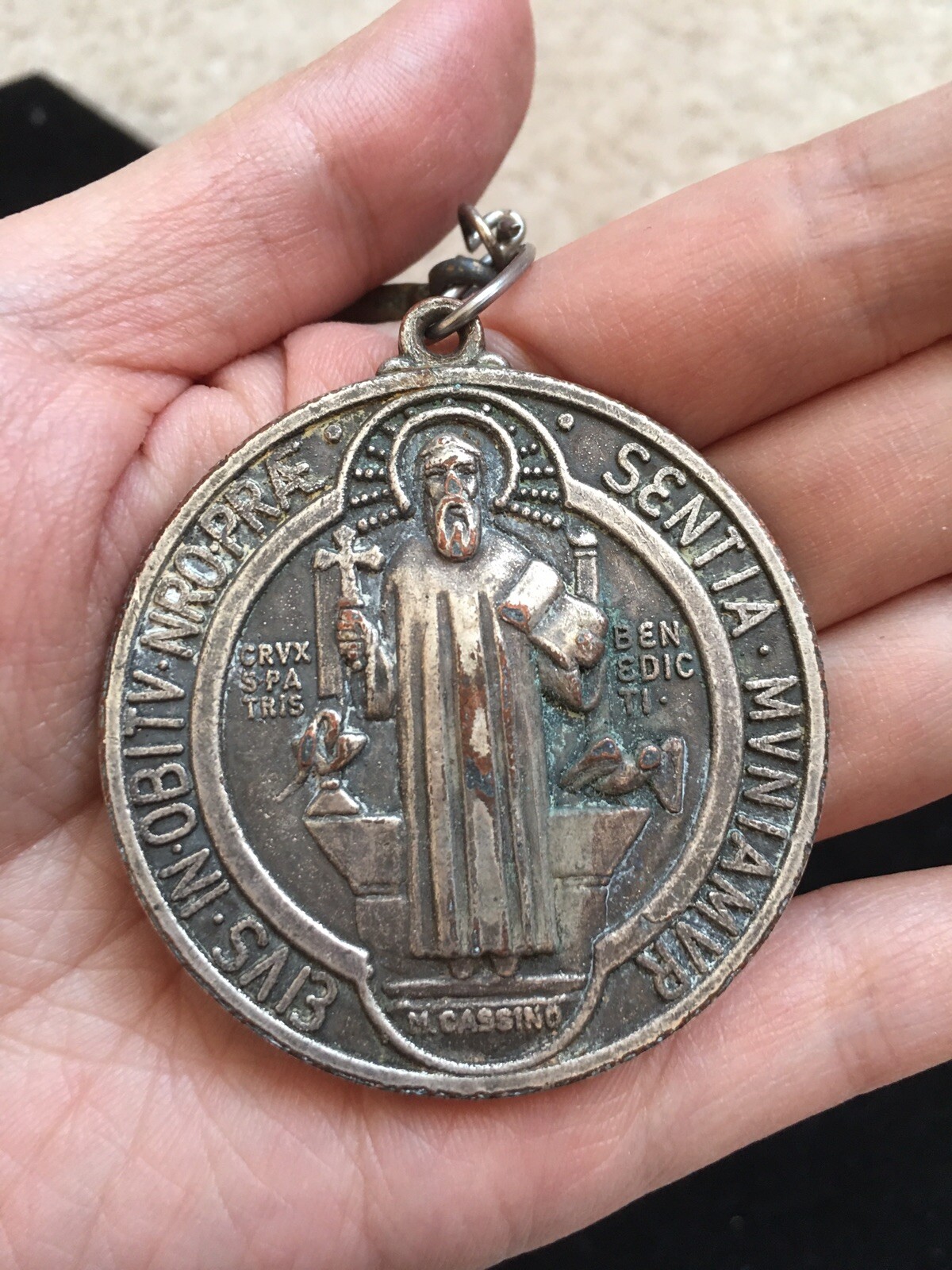 Lot EIVS IN OBITV NRO PRA SENTIA MVNIAMVR - ST BENEDICT Religious ...