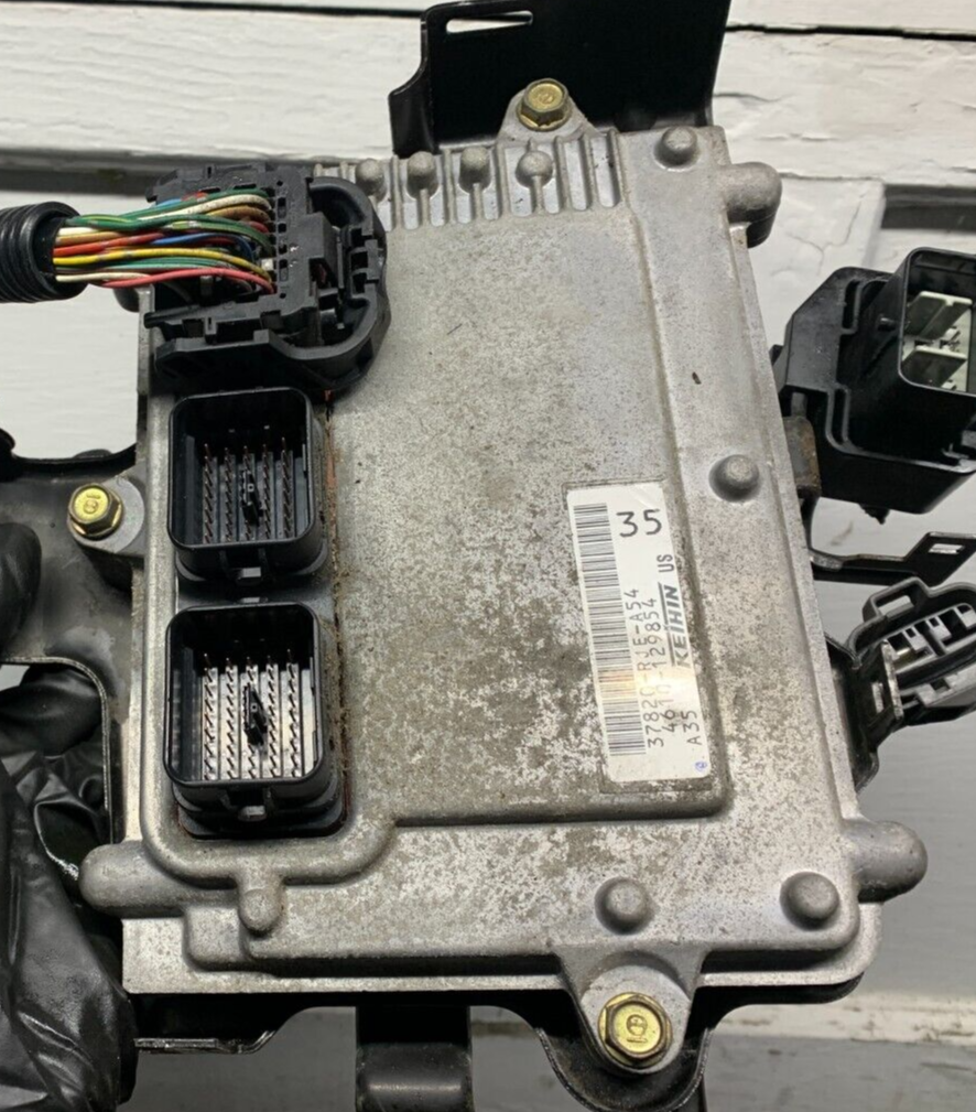 2006-2007 Honda Ridgeline ECM ECU Computer 37820-RJE-A54 | OE | Front ...
