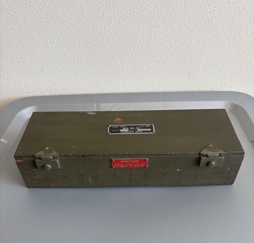 Vintage WWII US Army Signal Corps Box BX-49 STANDARD ARTS 1943 Wood ...