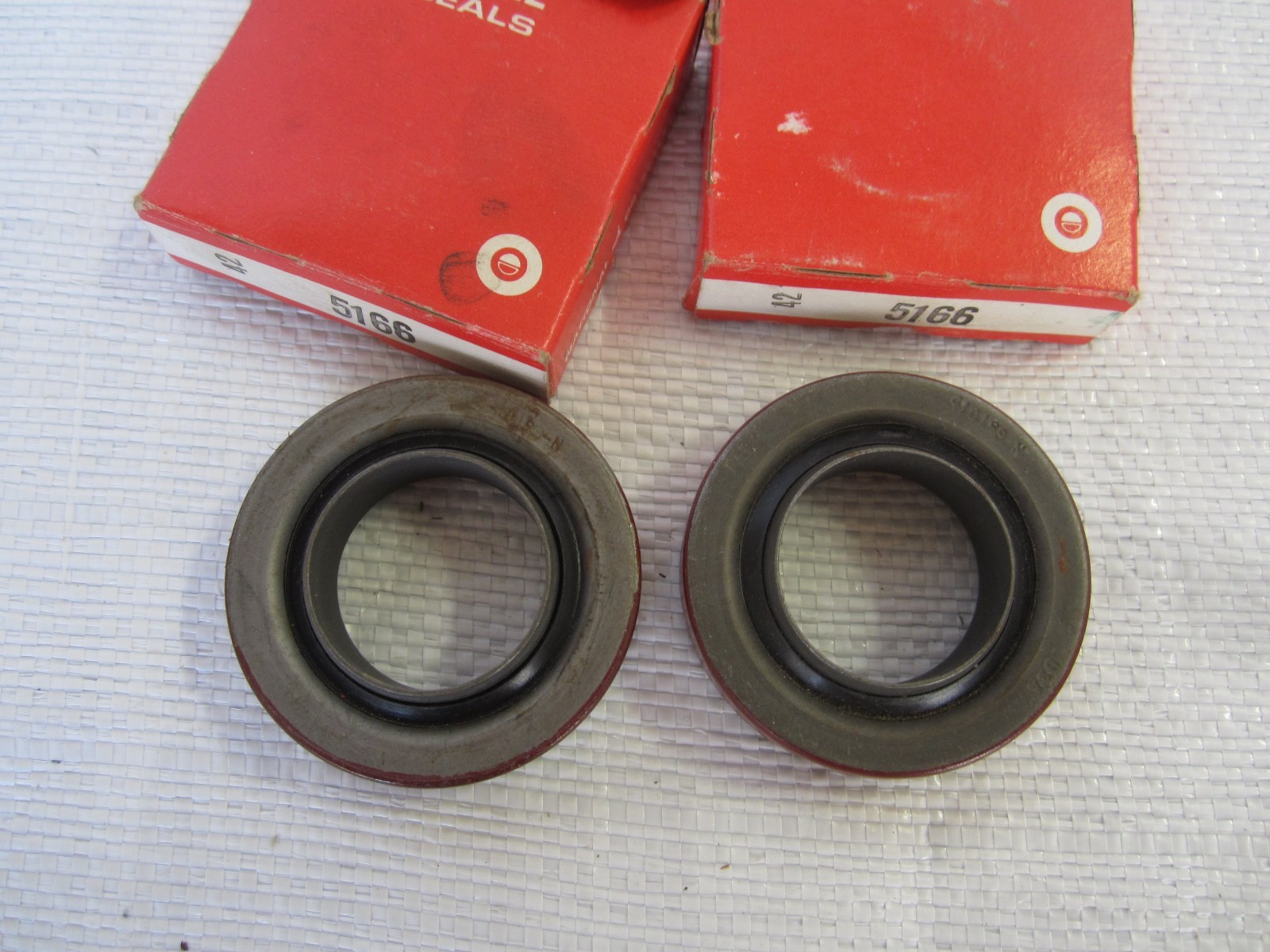 2 – FEDERAL-MOGUL 5166 OIL SEALS – NOS | eBay