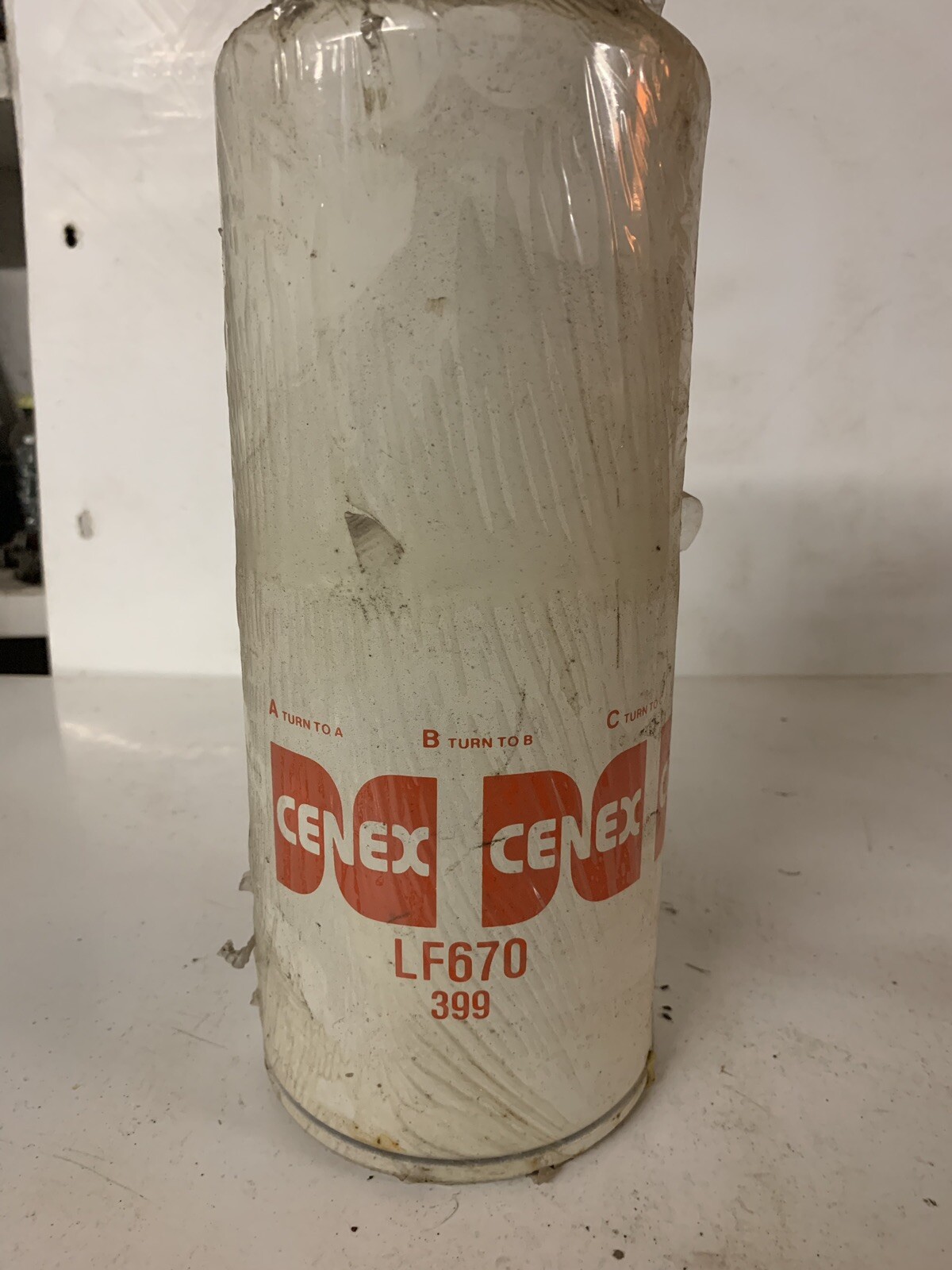 FLEETGUARD LF670 - cross reference oil filters | oilfilter ...