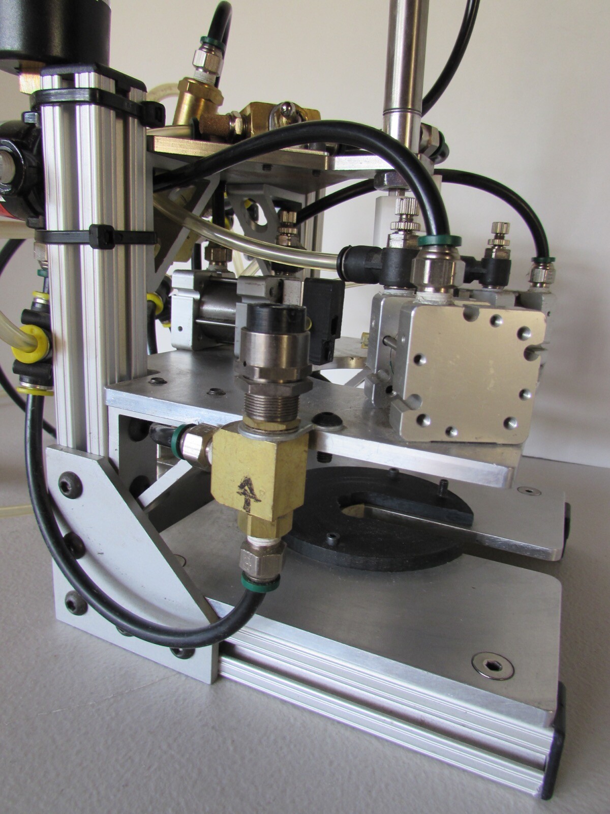 Lot Airtech VZ-18-310 Pneumatic Assembly Press Jig Rotary Parker ...