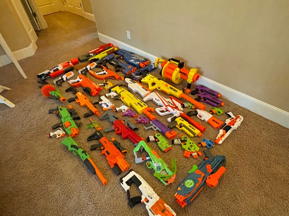 Nerf Gun Lot (44 total - MINT CONDITION!) - Includes Ammo and Mags! | eBay