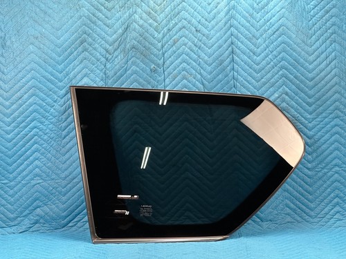 Lexus GX460 Rear Quarter Window Glass Black Trim Driver's Side 39k 2022 ...