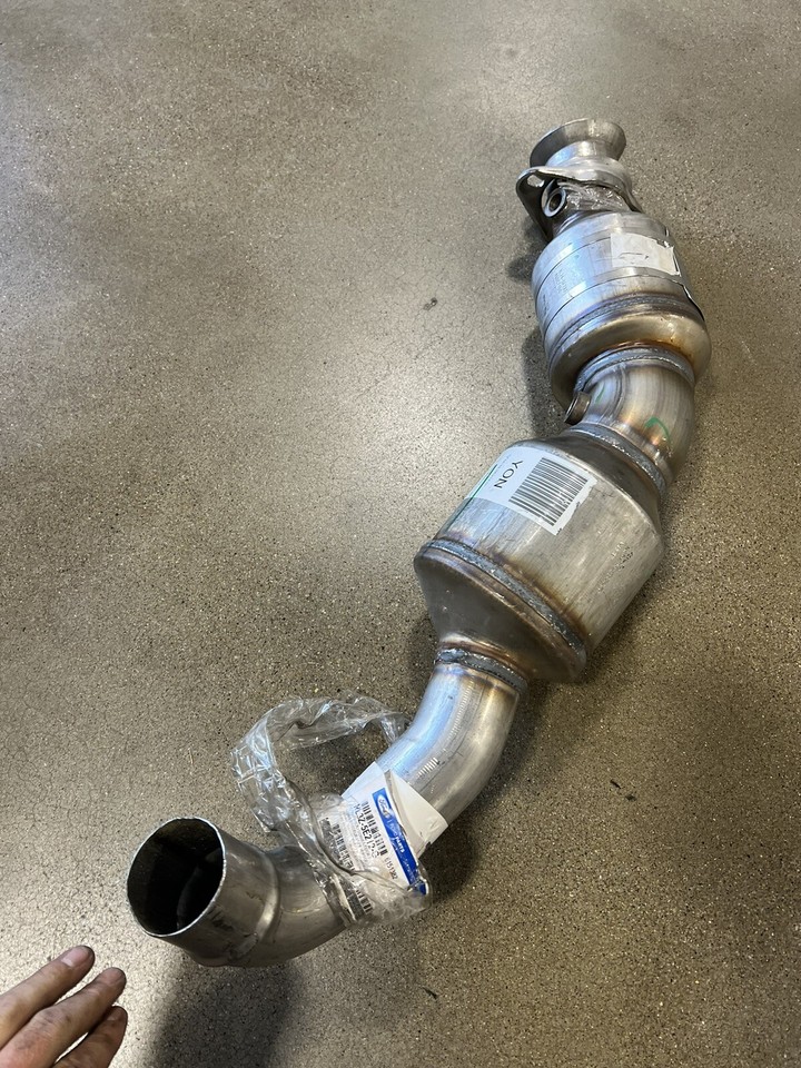 Genuine OEM Ford Catalytic Converter NL3Z-5E212-G No Core Required | eBay