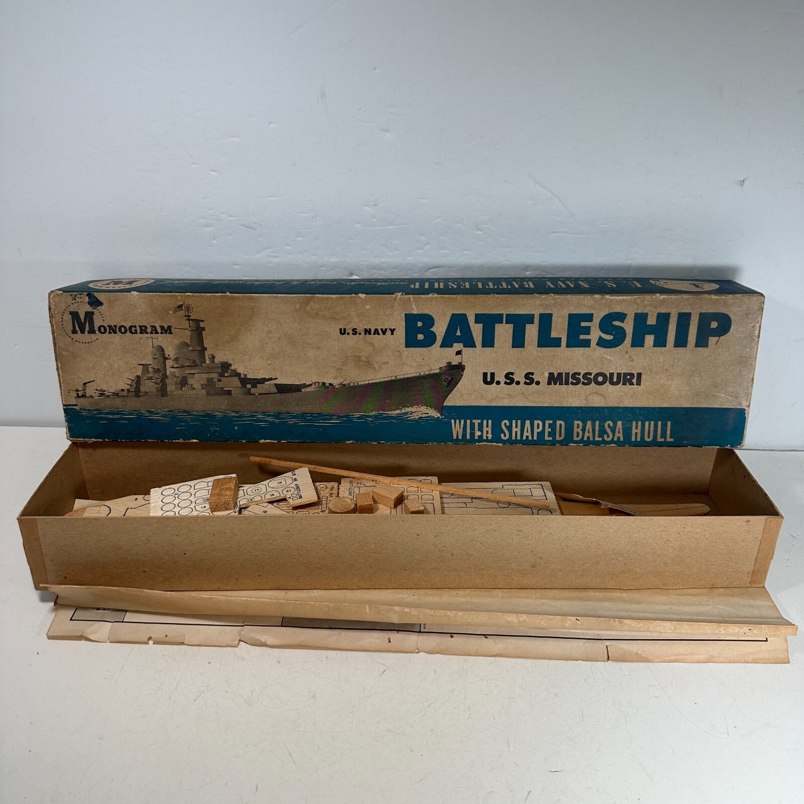 Monogram B4 US Navy Battleship USS Missouri Wood Model Kit in Box For ...